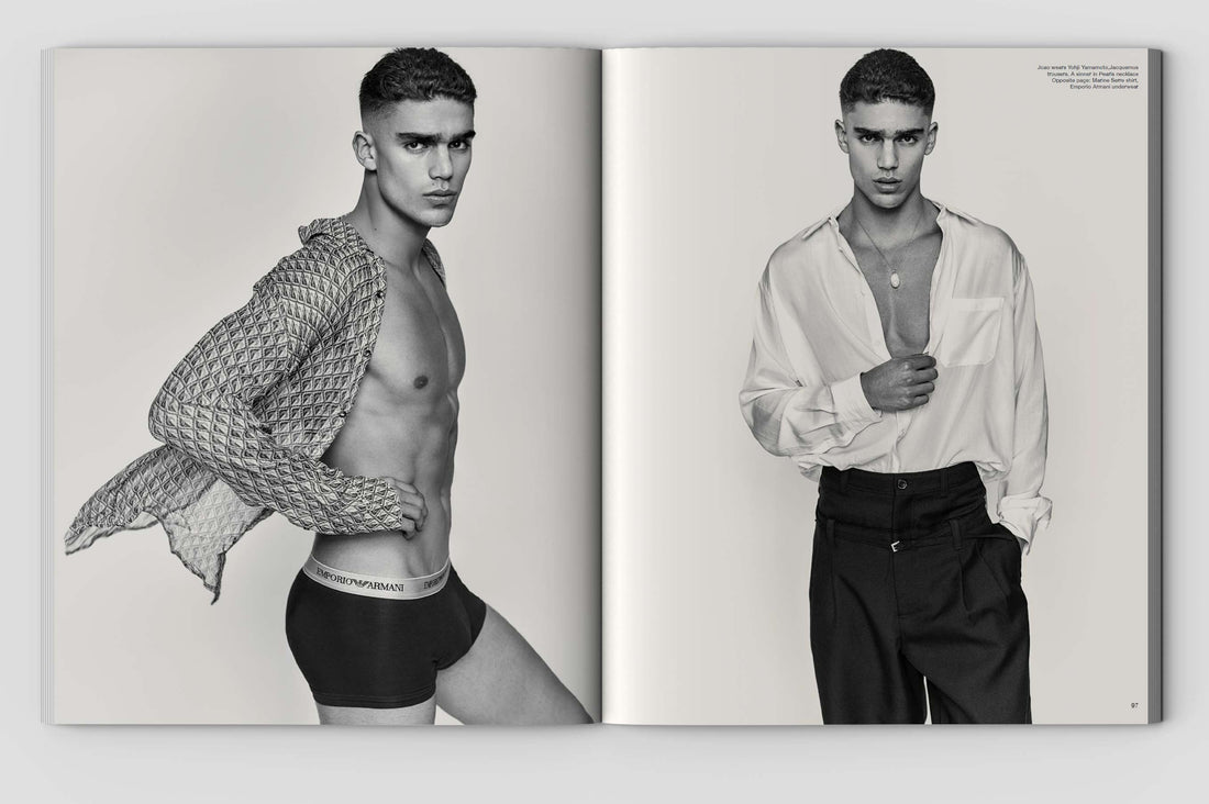 About Us – Diaries99